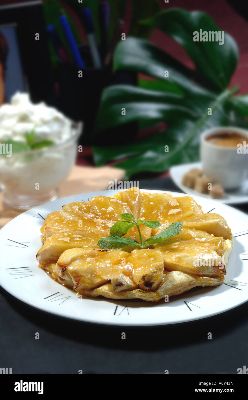 Apple tarte tatin pie Stock Photo - Alamy