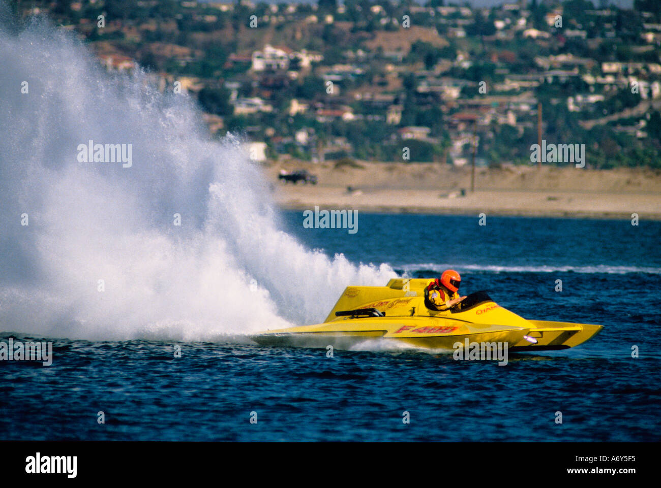 Hydroplane boat racing hi-res stock photography and images - Alamy