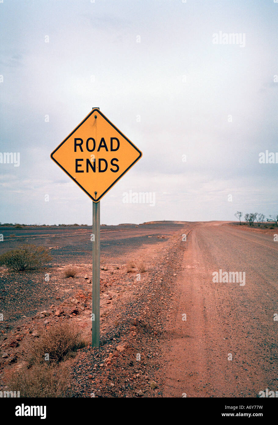 Road ends warning sign Stock Photo - Alamy