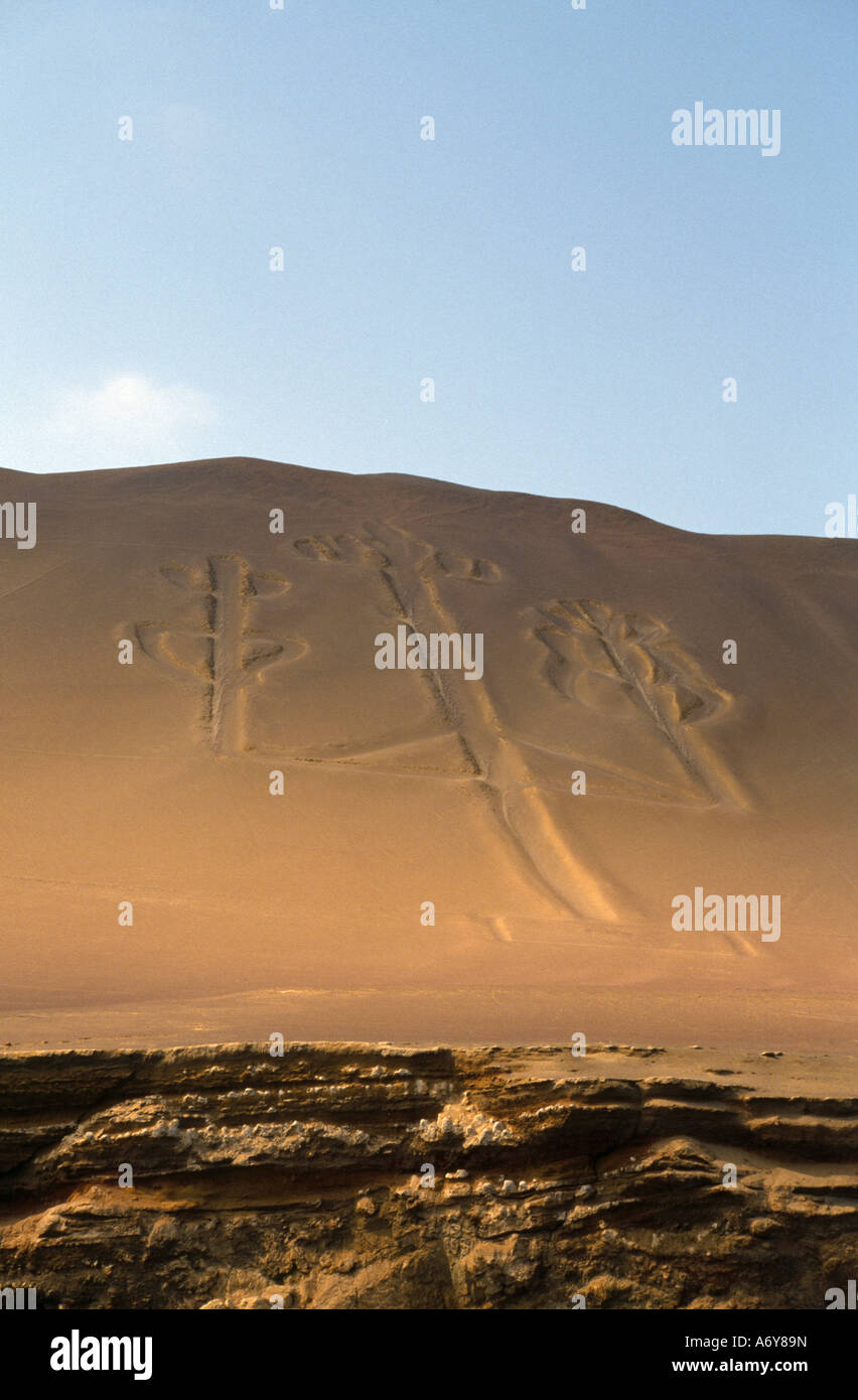 Candelabro inscription on a cliff Ballestas Islands Paracas Peru Stock ...