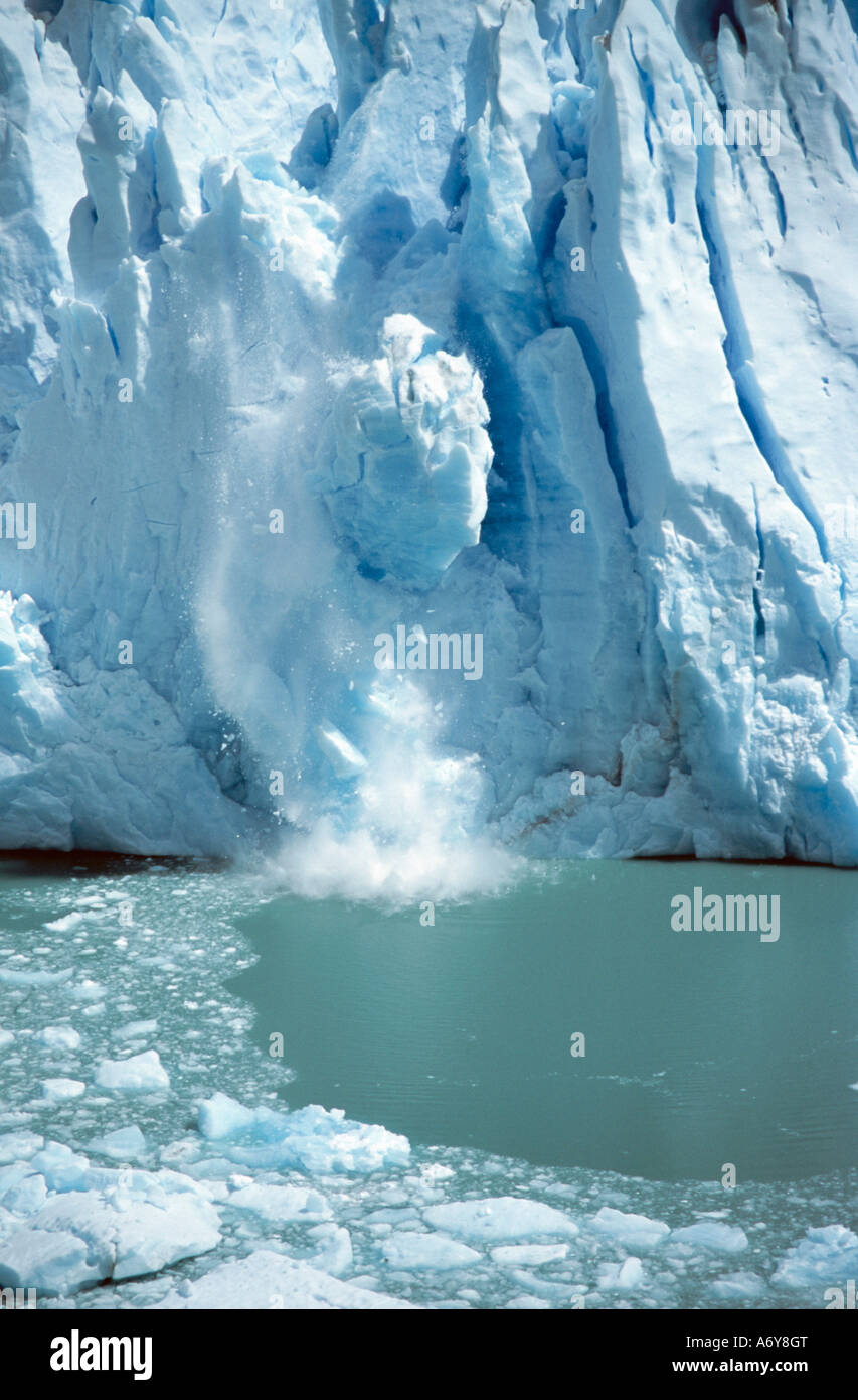 Ice breaking off a glacier Stock Photo - Alamy