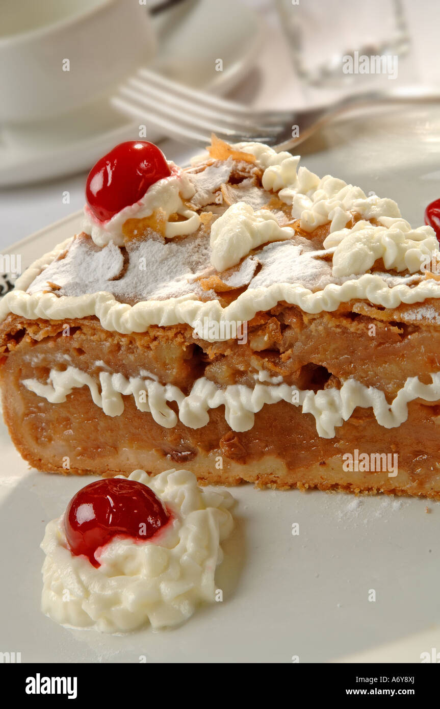 Apfeltorte hi-res stock photography and images - Alamy