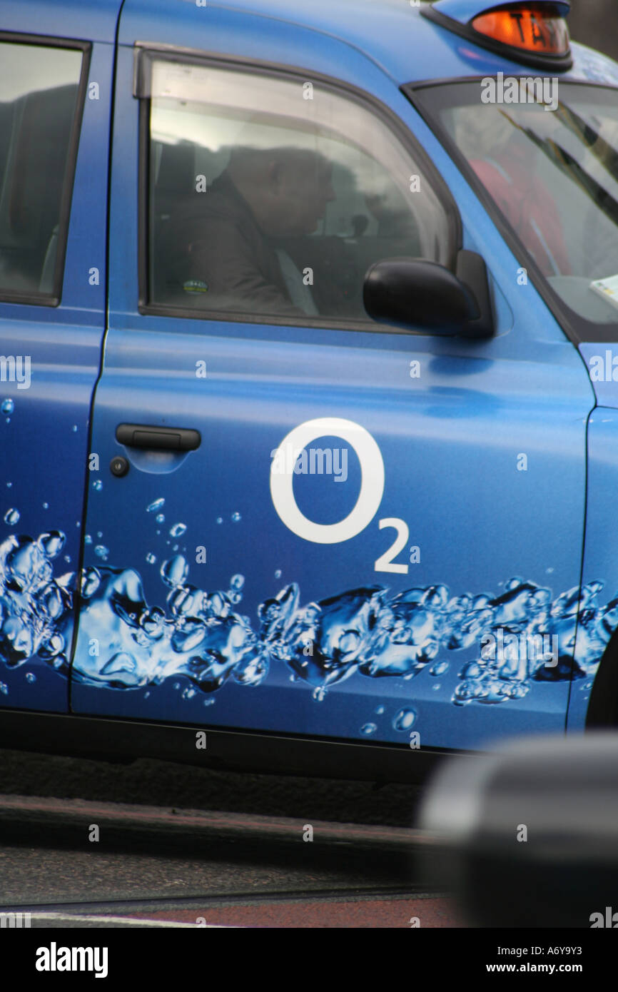 O2 Advert on Side of London Cab Stock Photo - Alamy
