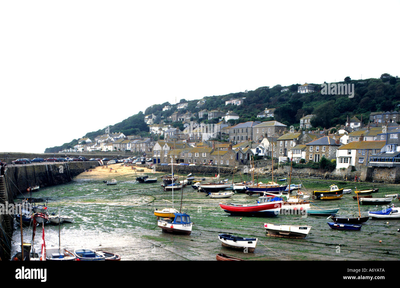 Harbour mousehole cornwall hi-res stock photography and images - Alamy