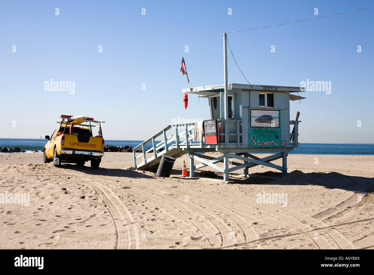 Lifeguard cabin of the beach Stock Photo - Alamy