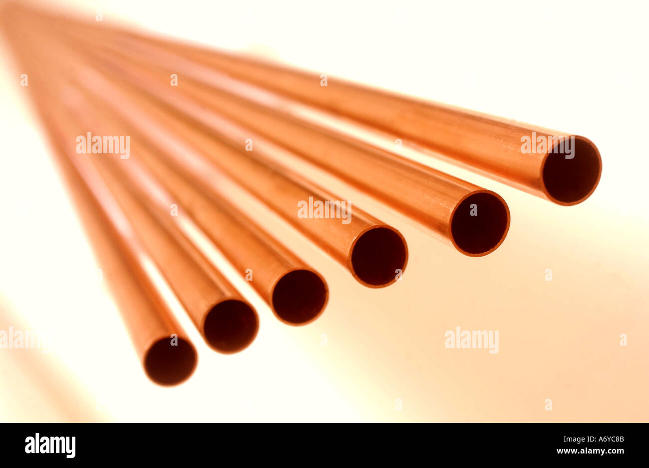 Copper piping hi-res stock photography and images - Alamy