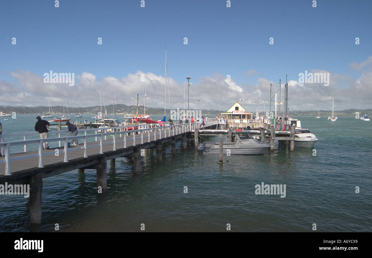 Russel bay hi-res stock photography and images - Alamy