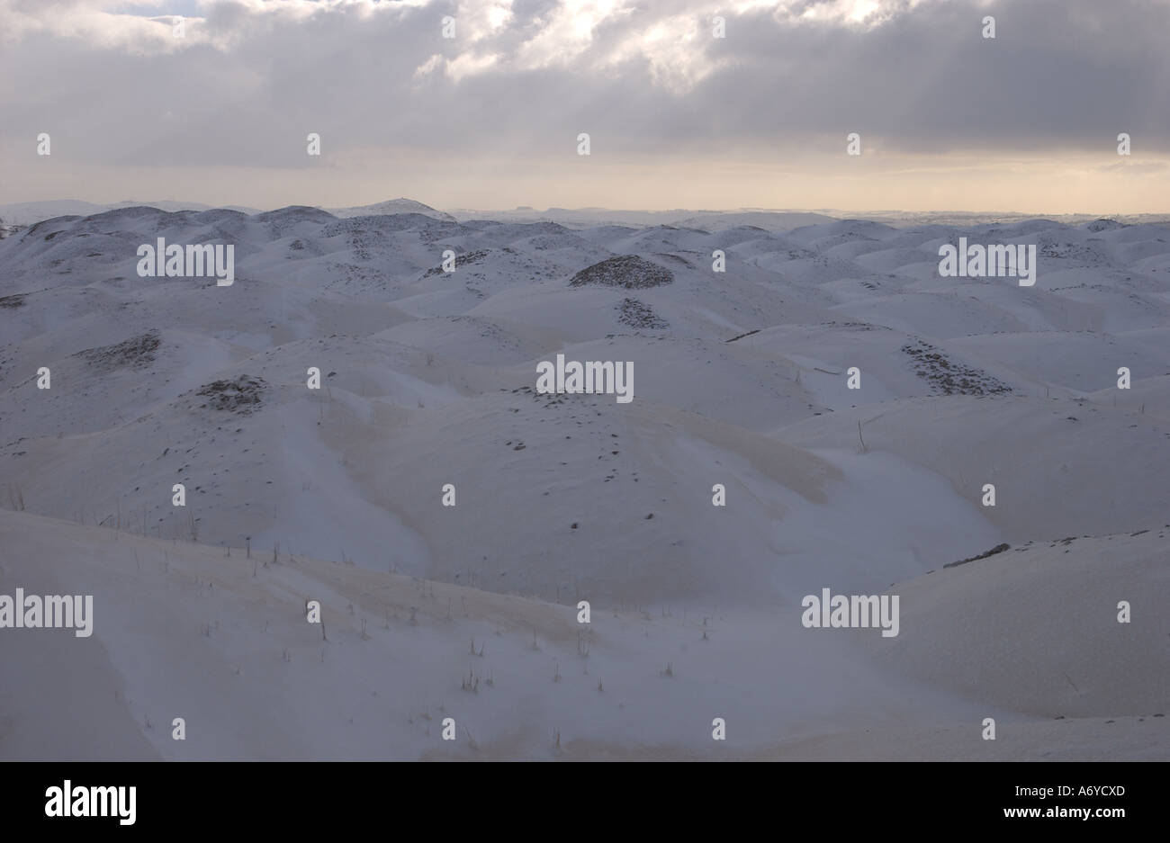A snowscape scene on the Strines road Derbyshire Stock Photo - Alamy
