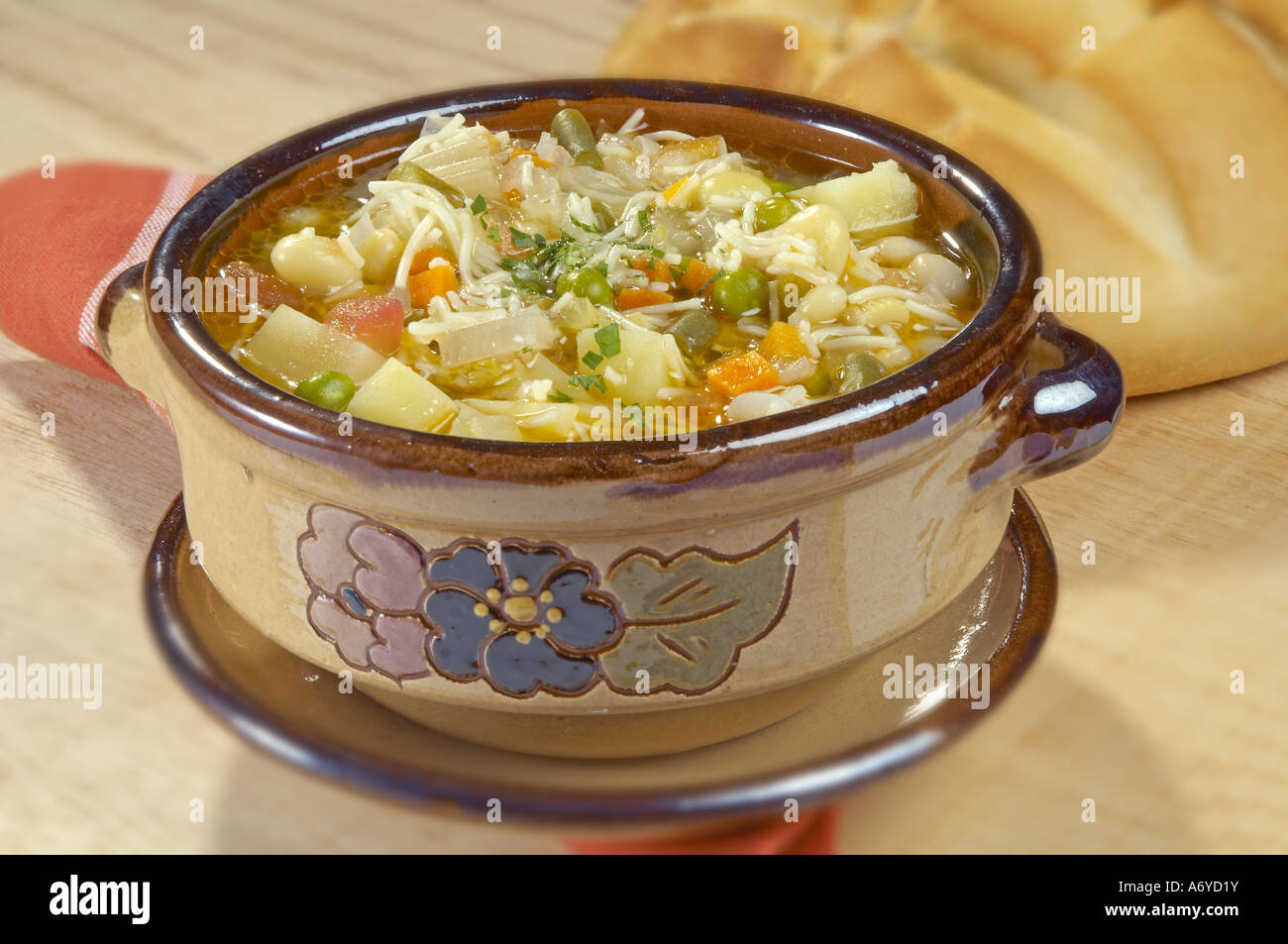 Vegetable stew with pasta Stock Photo - Alamy