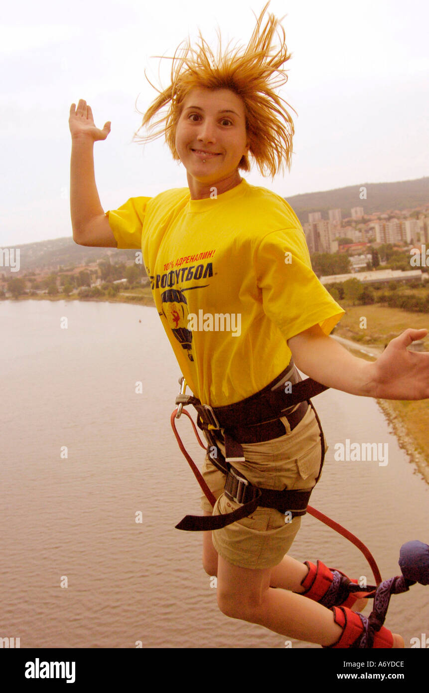 Action camera bungee jumping hi-res stock photography and images - Alamy
