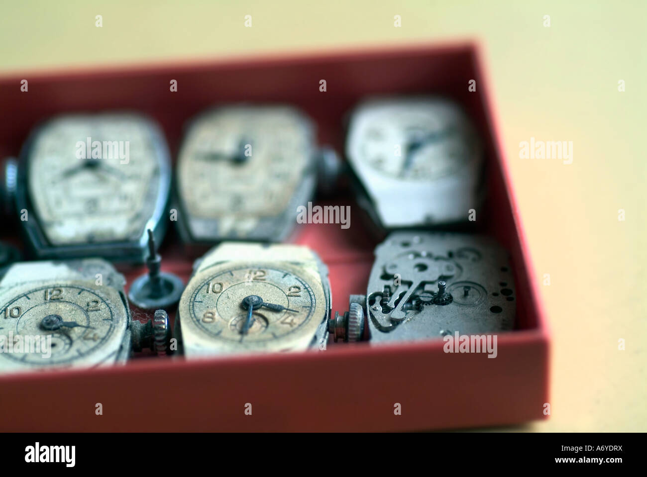 Box of clock parts hi-res stock photography and images - Alamy