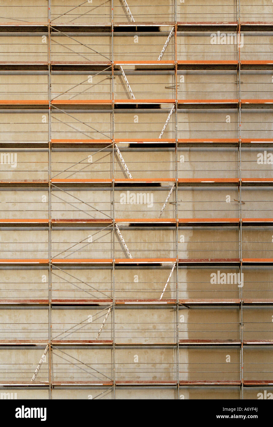 Scaffolding in front of a building Stock Photo - Alamy