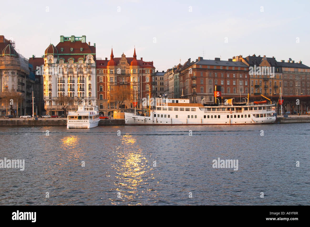 The Hotel Diplomat on Strandvagen, palatial building in jugend art ...