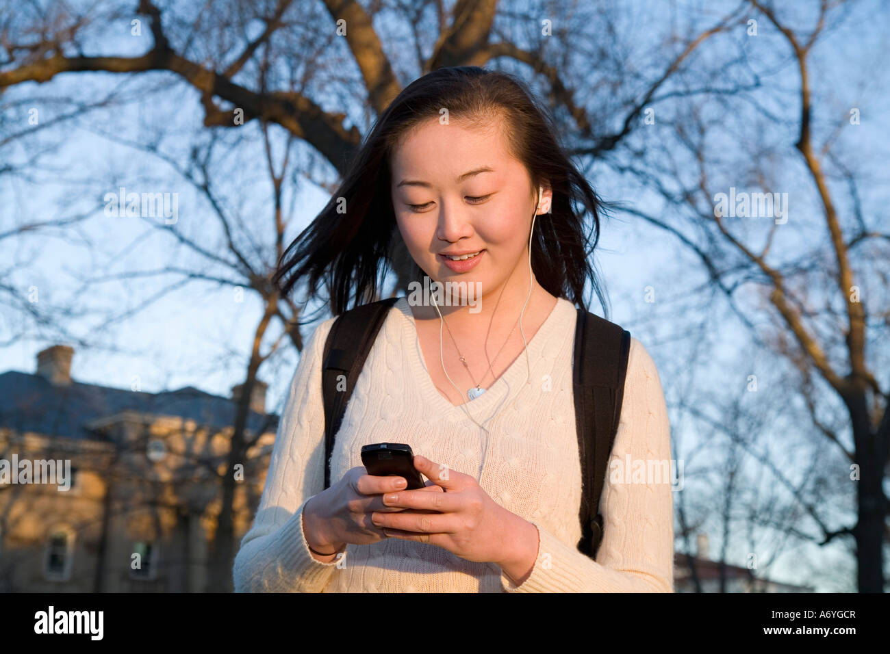 Student using mobile phone Stock Photo - Alamy