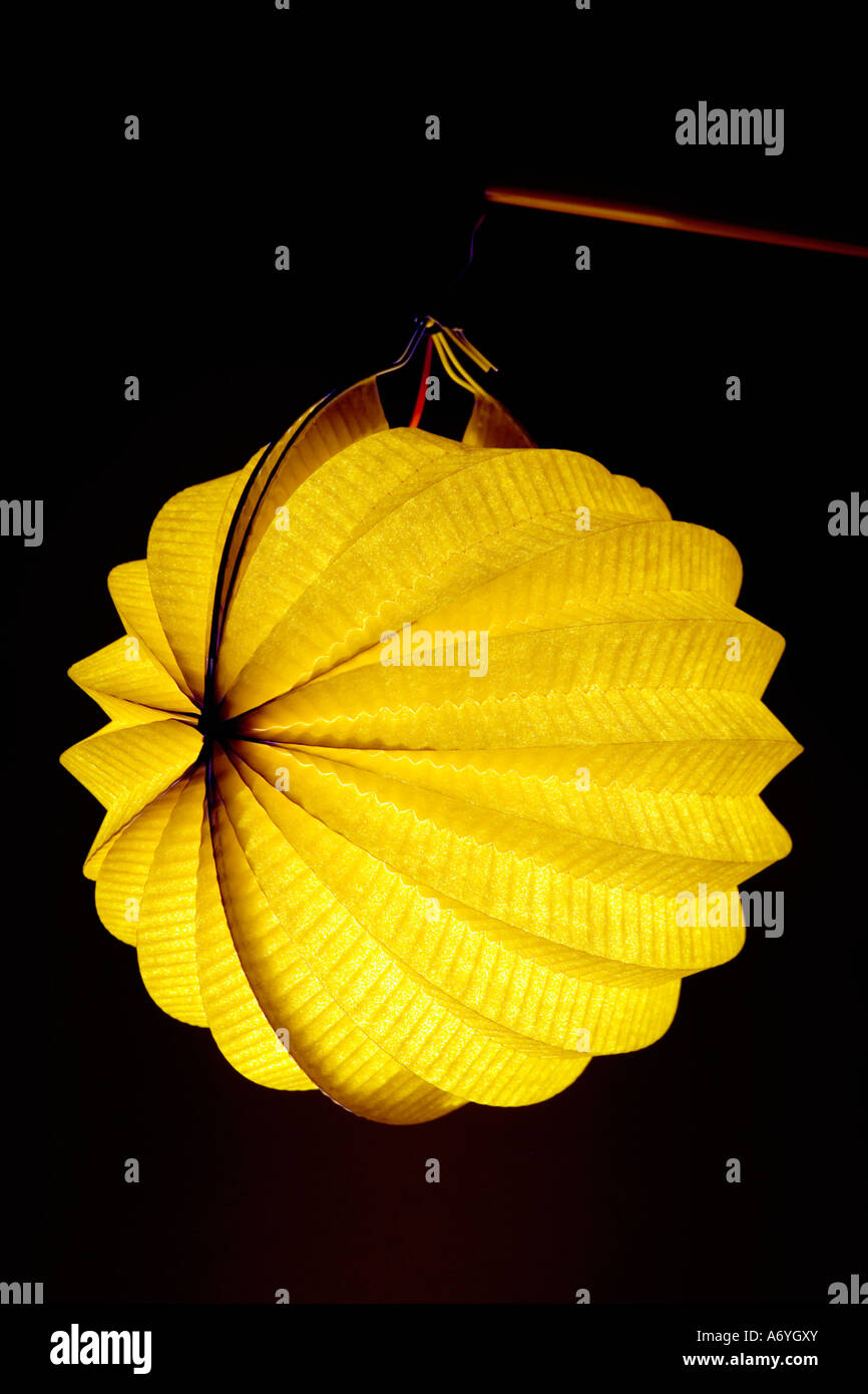 Paper shade hi-res stock photography and images - Alamy