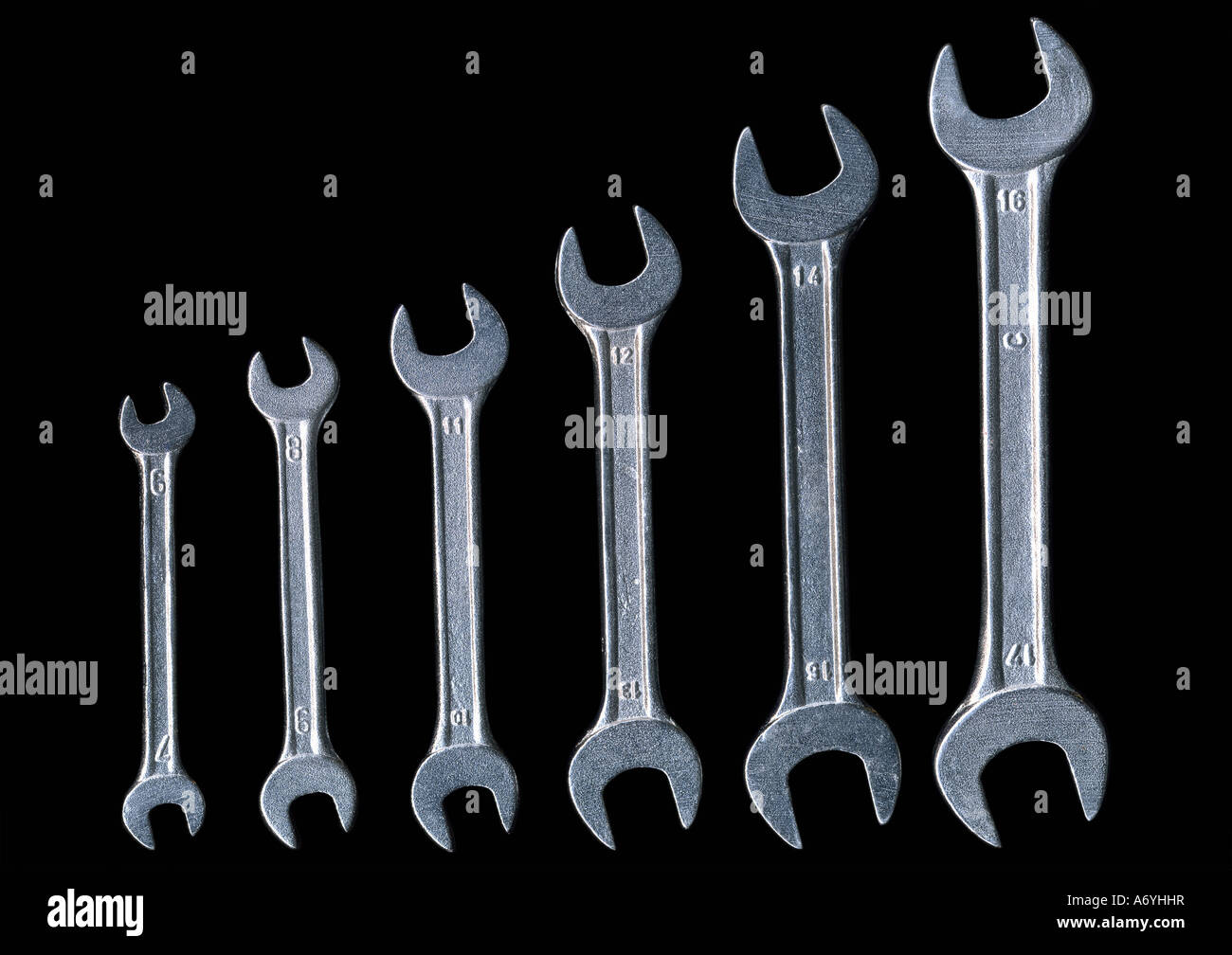 Set of spanners in a row Stock Photo - Alamy