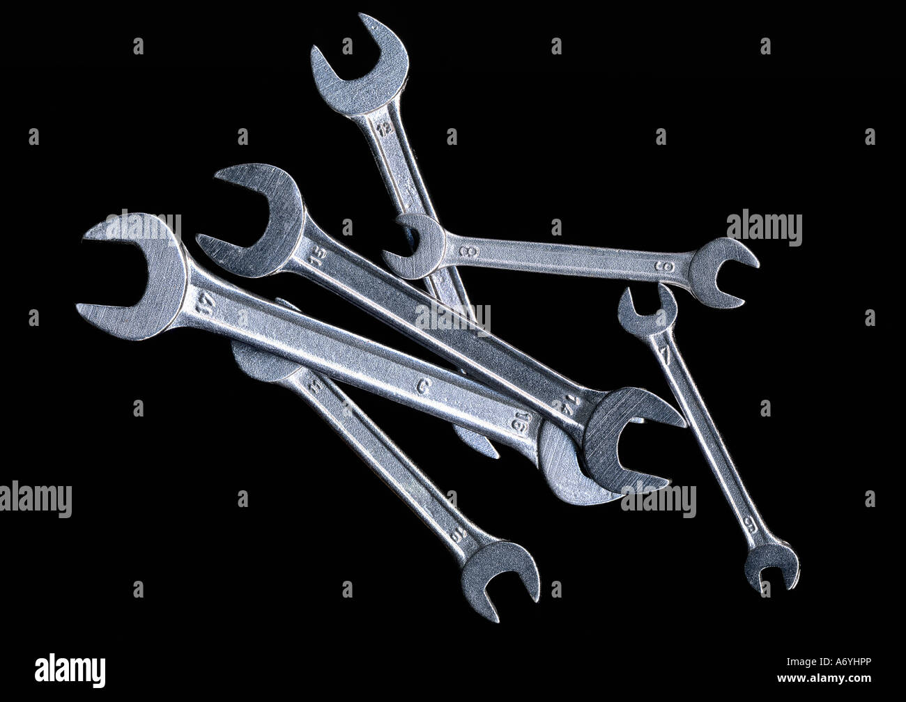 Pile spanners hi-res stock photography and images - Alamy