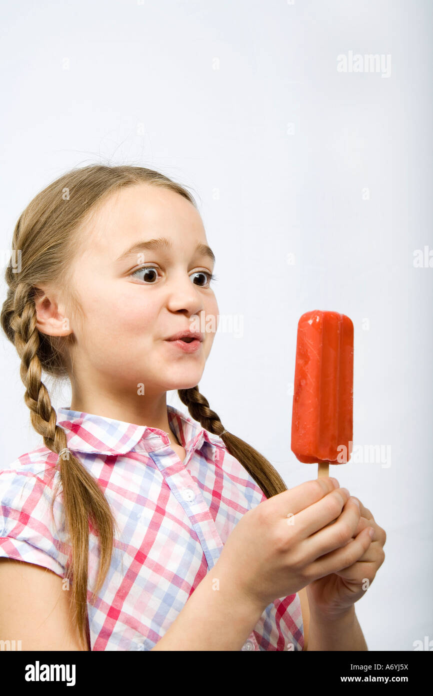 Child 9 ice lolly hi-res stock photography and images - Alamy