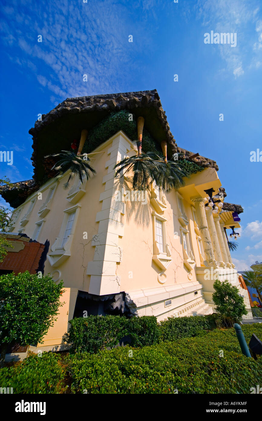 Wonderworks building hi-res stock photography and images - Alamy