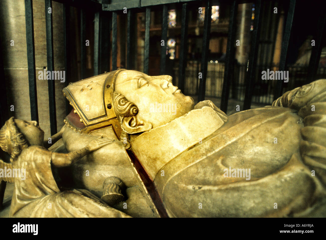 Archbishop Of Canterbury Becket – FYNSR