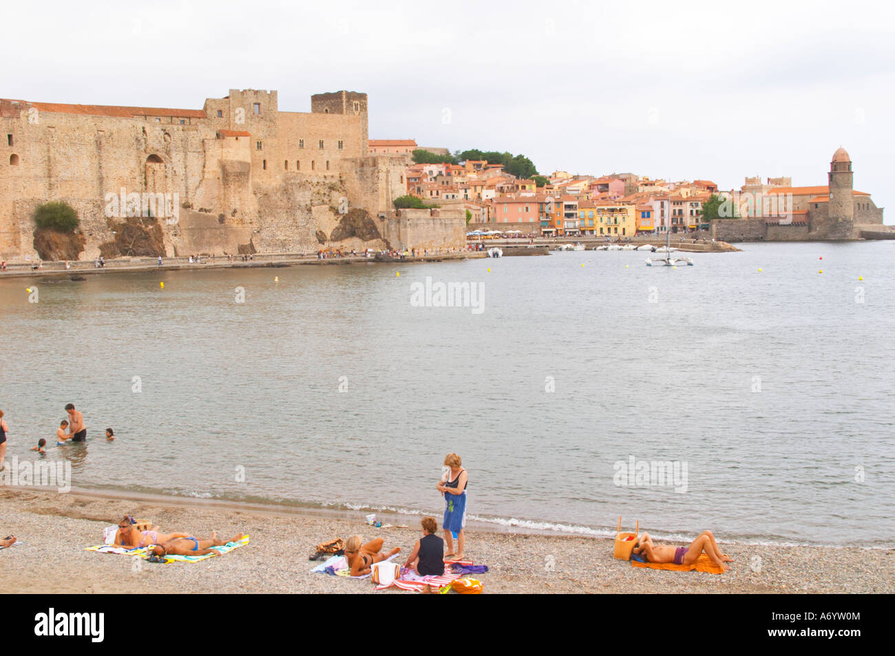 The beach in the village. The chateau in Collioure harbour. Collioure ...