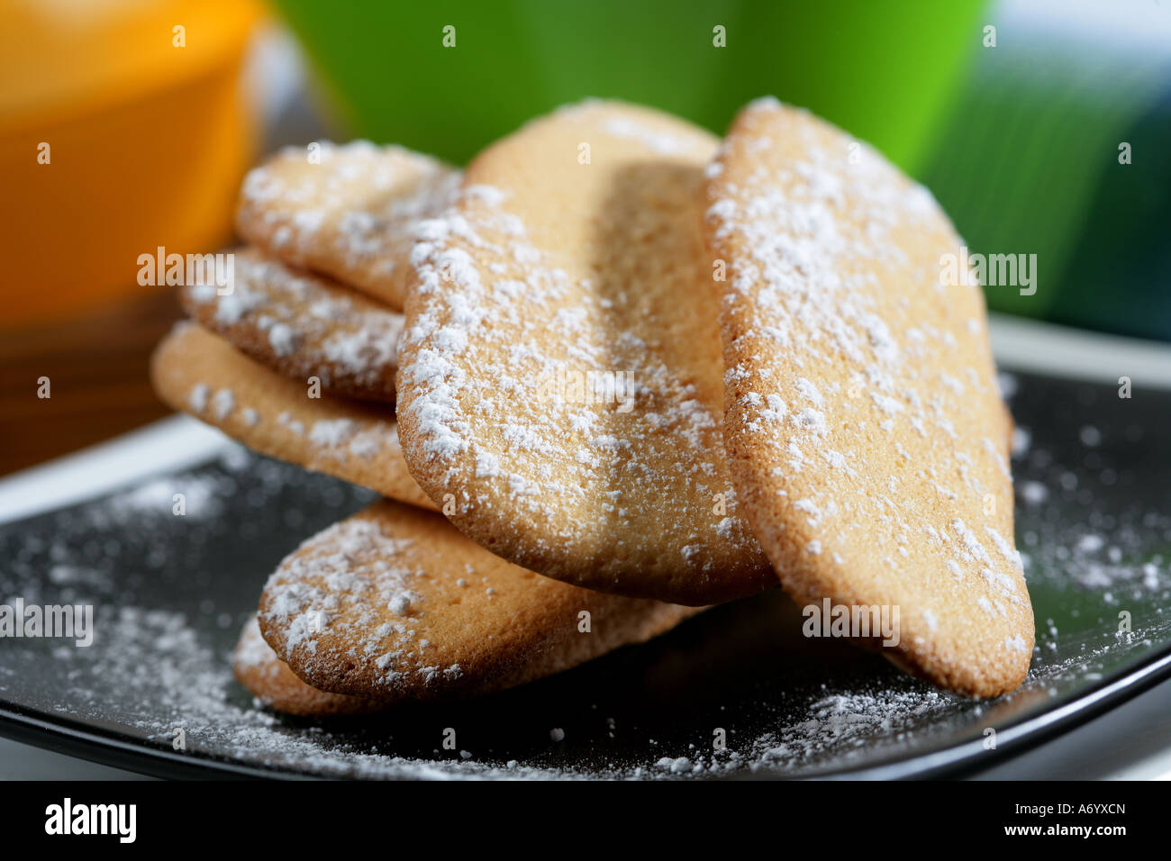 Genoese cakes hi-res stock photography and images - Alamy