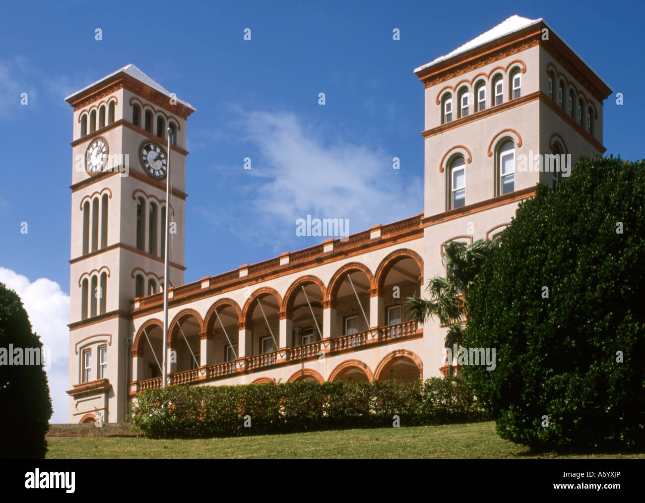 Bermuda. Hamilton. Sessions house Stock Photo - Alamy