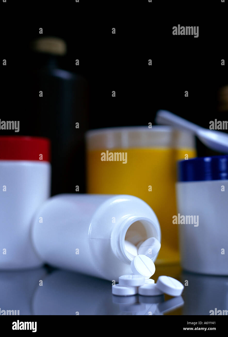 Dispirin hi-res stock photography and images - Alamy