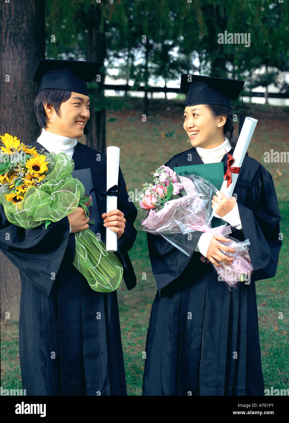 High school graduation korea hi-res stock photography and images - Alamy