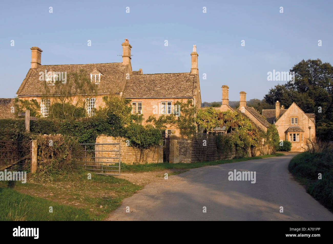 Road to Stanway village Cotswold Way footpath The Cotswolds ...