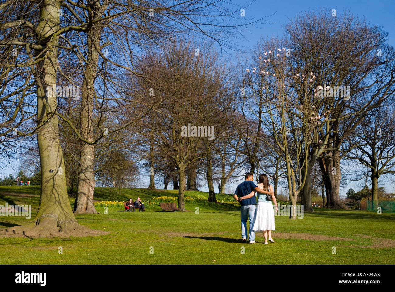 Edinburgh couple spring hi-res stock photography and images - Alamy