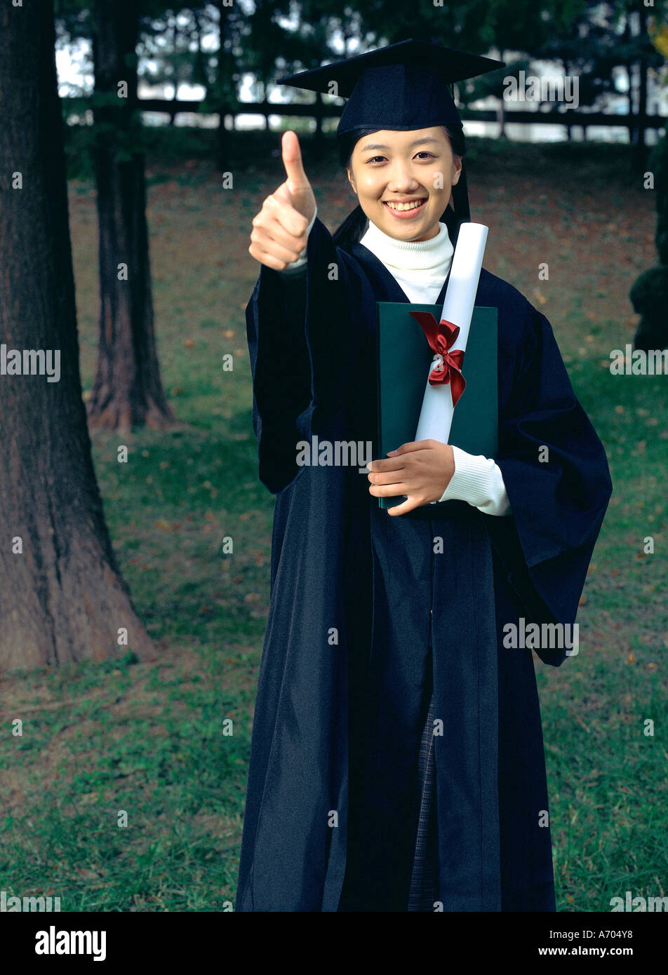 High school graduation korea hi-res stock photography and images - Alamy