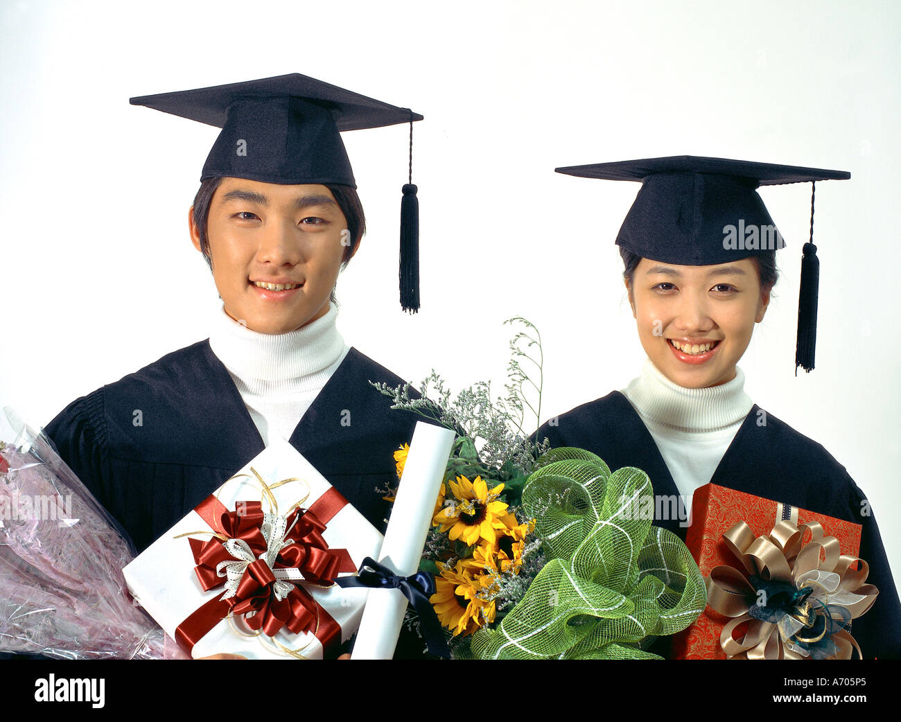 High school graduation korea hi-res stock photography and images - Alamy