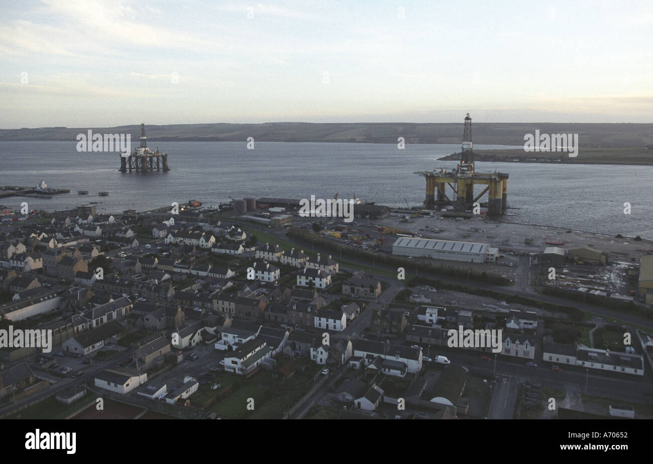 Invergordon scotland uk oil rigs hi-res stock photography and images ...