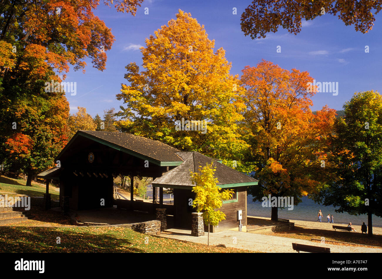 George new hi-res stock photography and images - Alamy