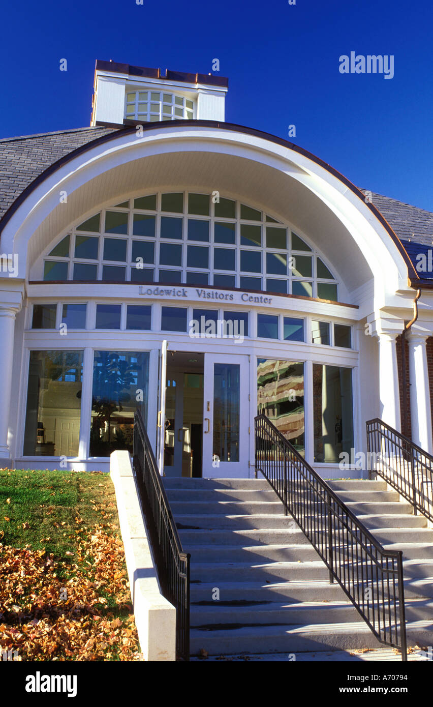 University of connecticut campus uconn hi-res stock photography and ...