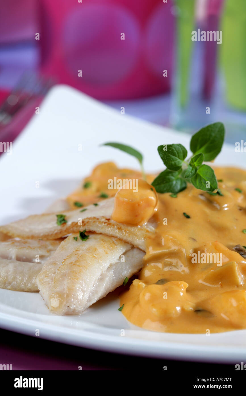 Filets de sole hi-res stock photography and images - Alamy