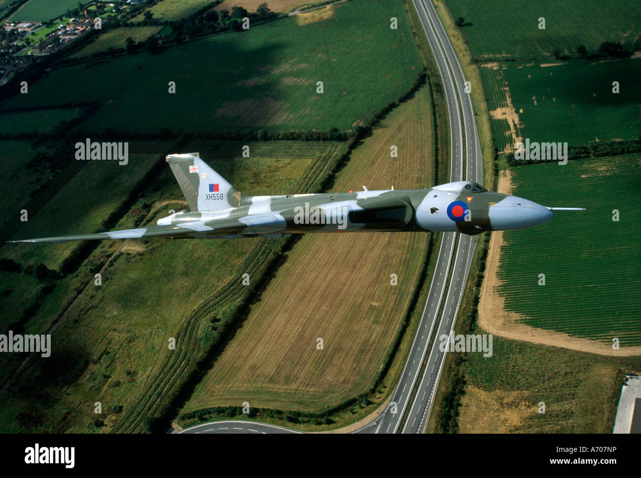 Royal Air Force XH558 Avro Vulcan bomber jet aircraft on last official ...