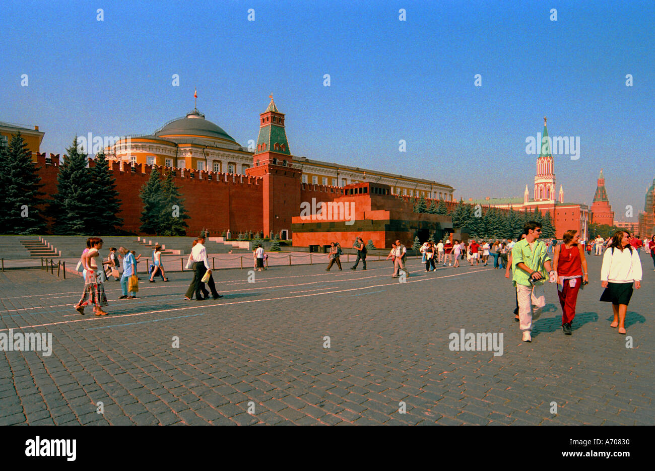Redsquare hi-res stock photography and images - Alamy