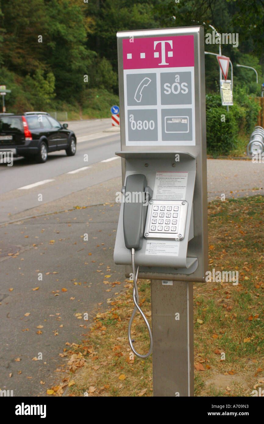 Telephone booth Deutsche Telekom Stock Photo - Alamy