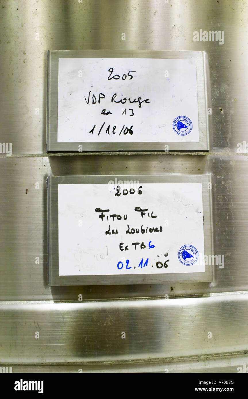 VDP Vin de Pays Rouge Red, Fitou Les Loubieres. Mont Tauch Cave ...