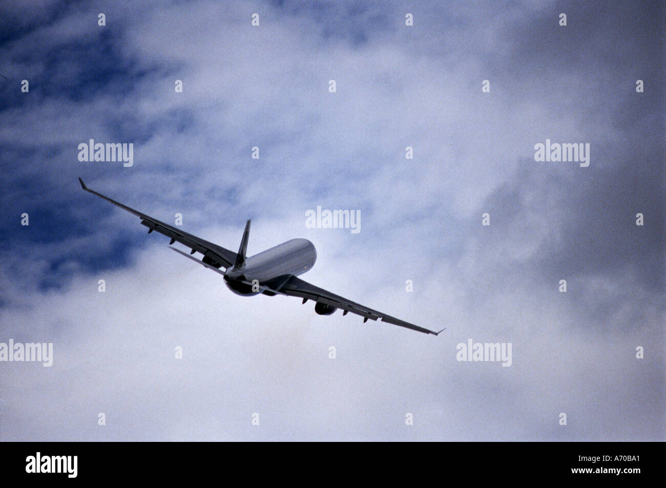 Passenger Aircraft in Flight Stock Photo - Alamy
