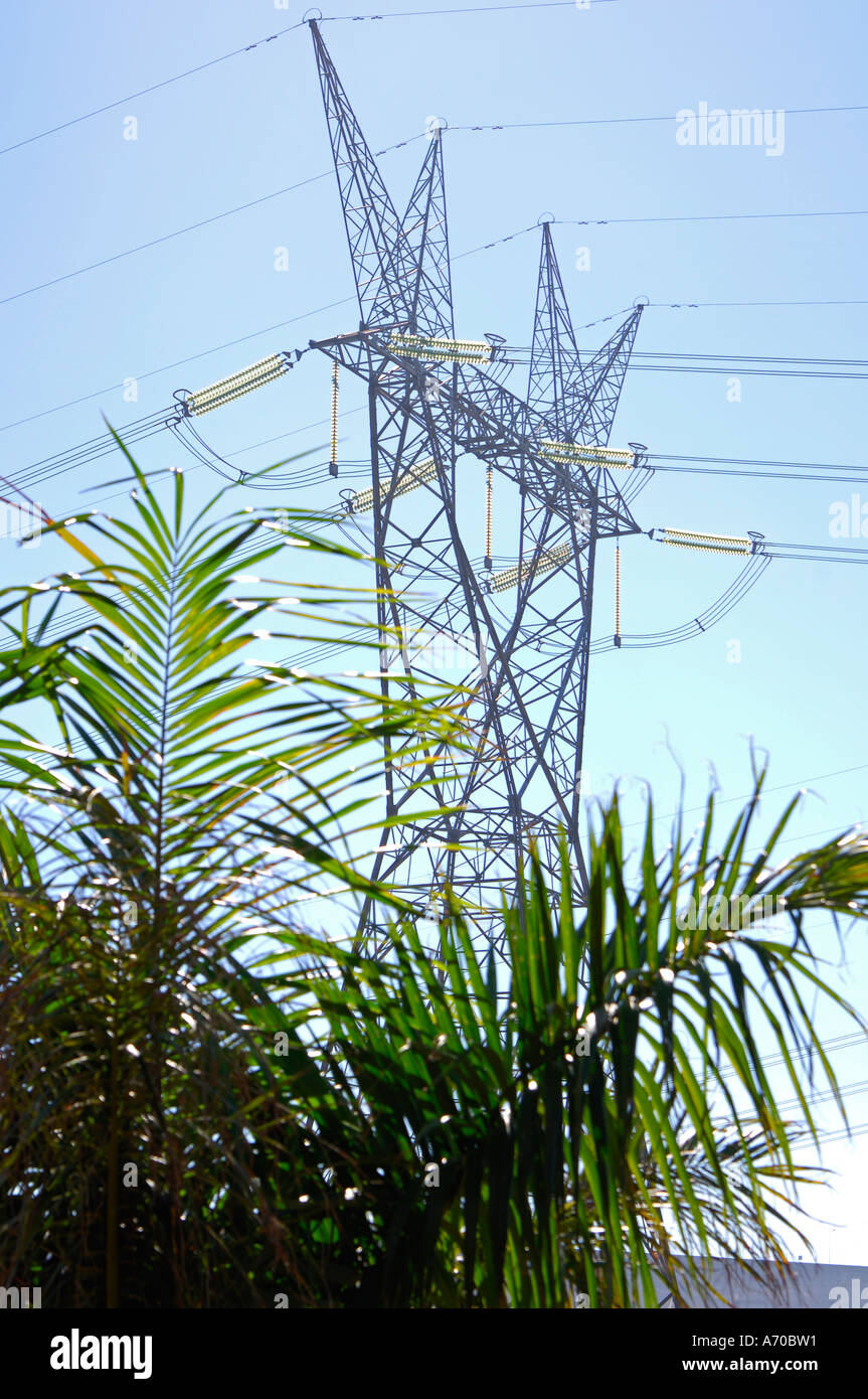 Pylon conductor hi-res stock photography and images - Alamy