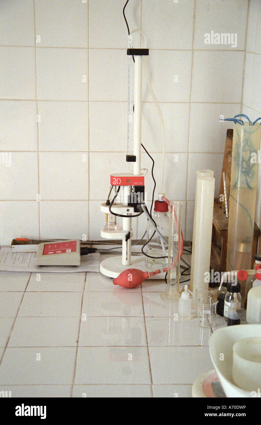 The lab corner with sulphur analysis equipment. Domaine du Grand Chemin ...