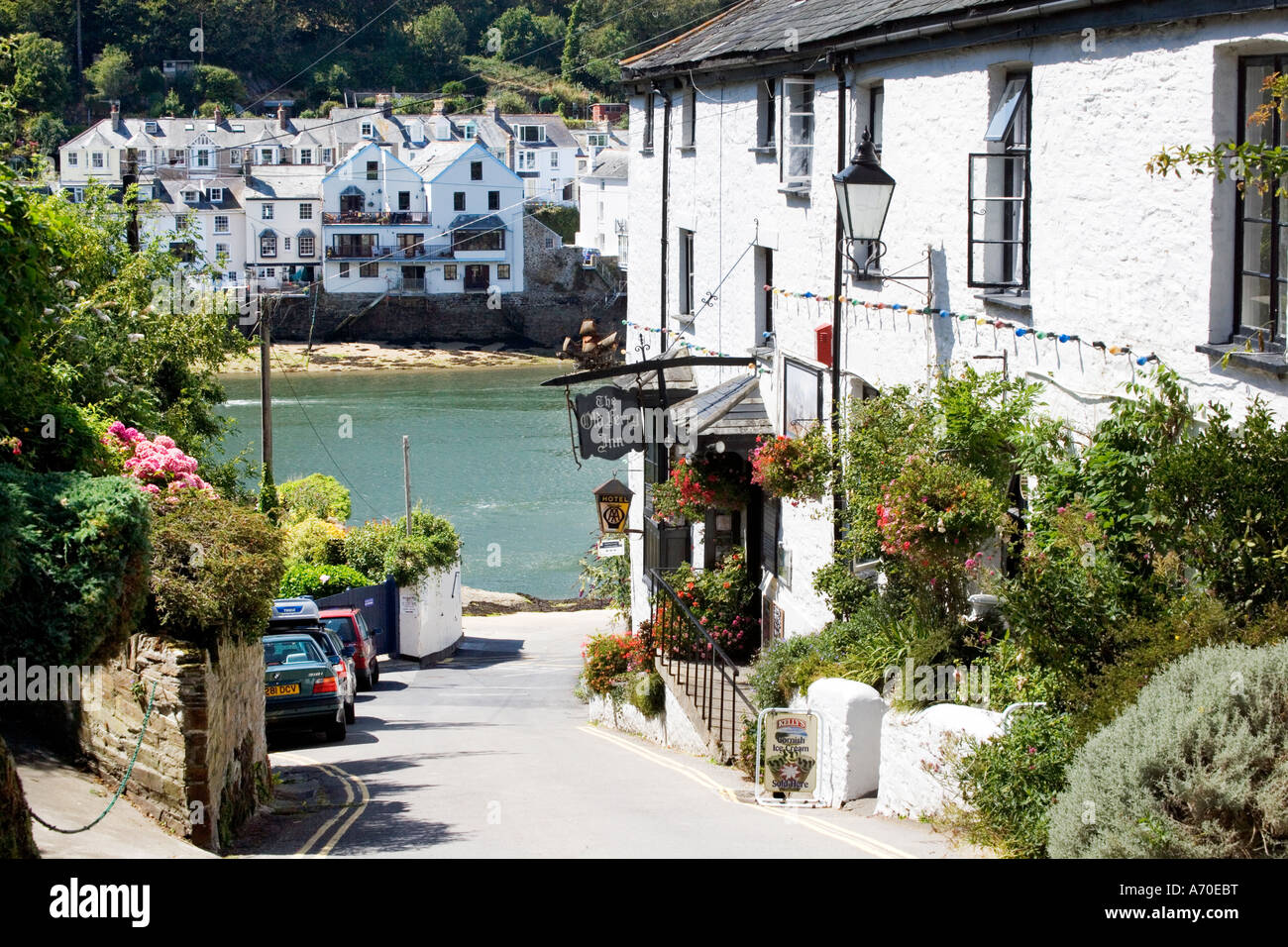 Road to the car ferry at Bodinnick by Fowey, Cornwall, England, UK with ...