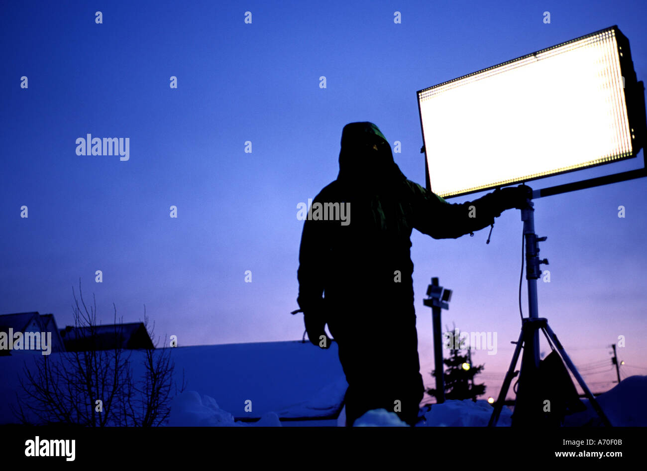 Movie set lights hi-res stock photography and images - Alamy
