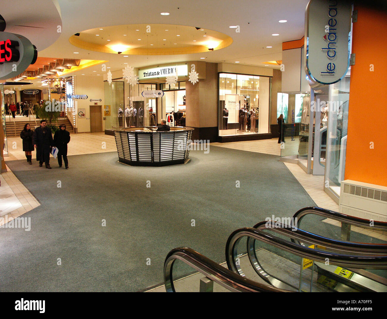 Shopping mall in Montreal Quebec Canada Stock Photo - Alamy