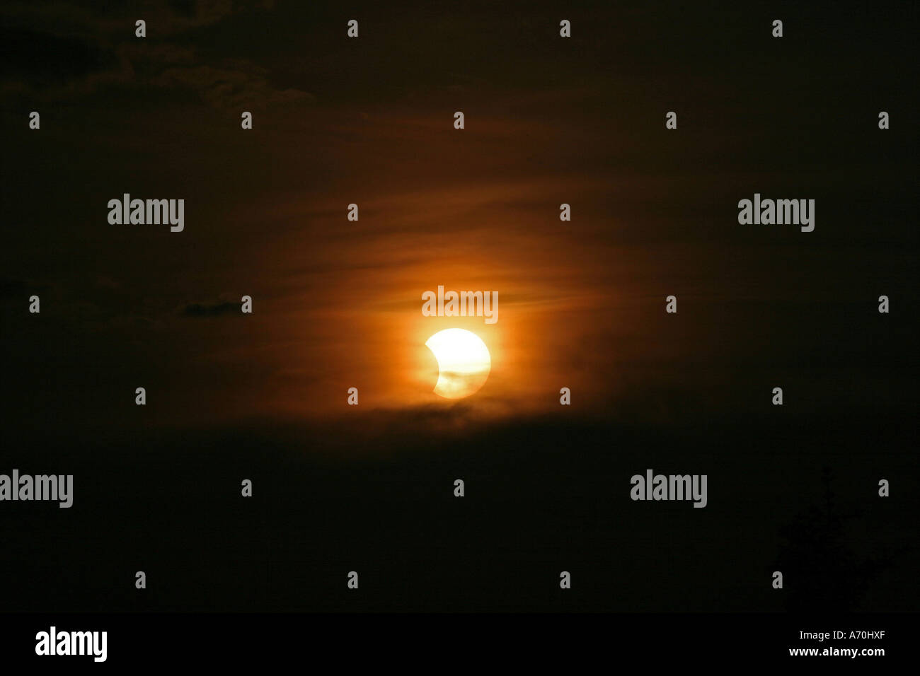 The eclipse of the sun hi-res stock photography and images - Alamy