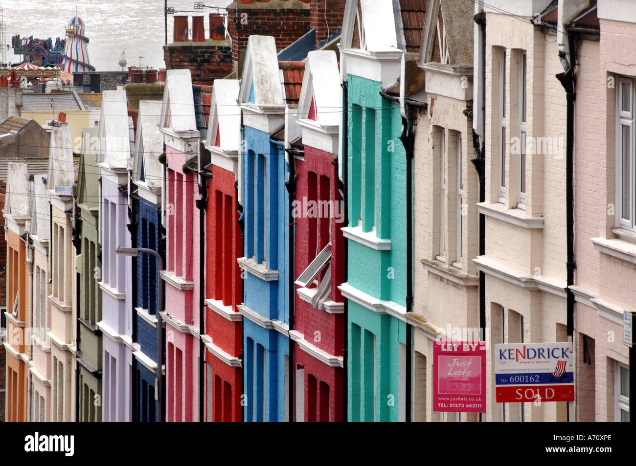 Colourful houses brighton hi-res stock photography and images - Alamy