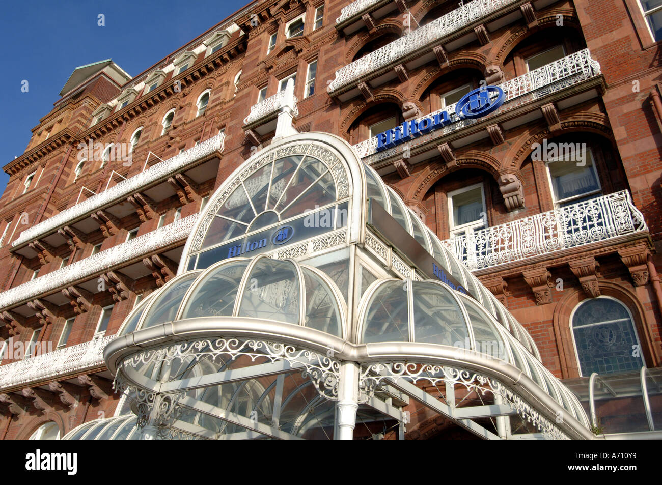The Hilton Metropole hotel on Brighton seafront Stock Photo - Alamy